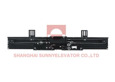 China Two Panels Elevator Spare Parts Lift Landing Door Device Fireproof Type for sale