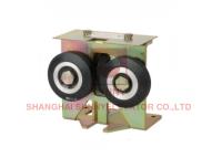 China 16mm 1350kg Load Elevator Roller Guide Shoes 0.4m/S Elevator Parts for sale