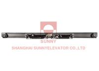 China 2 Panels Landing Elevator Door Operator Center Opening For Passenger Elevator for sale