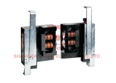 China Single Pulling Passenger Elevator Safety Gear 16mm Width Elevator Lift Parts for sale