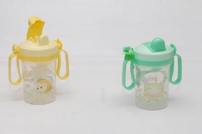 China 550ml Lightweight Sustainable Children Hand Held Personalized Plastic Water Bottles for sale