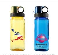China Healthful Lightweight Airtight Clear PC Plastic Material Water Bottles With Lids for sale