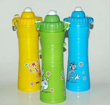 China 650ML Promotional White Lightweight Polypropylene Water Bottles With Narrow Mouth for sale