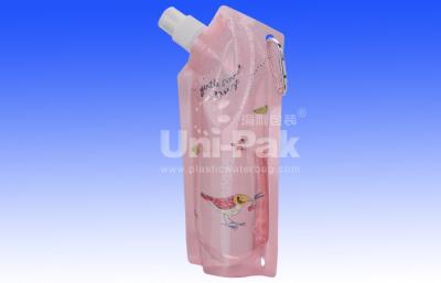 China Hot Sales Promotional Flexible Plastic Water Bag With Carabiner for sale