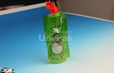 China Healthy Laminated Plastic Water Bag Foldable 450ml With Carabiner , Non-toxic for sale