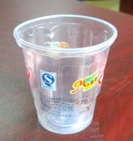 China 250ml Disposable Ice Cream Cups For Sundae / Ice Cream Container for sale