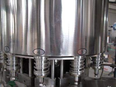 China Gravity Still Water Rotary Filling Machines or Equipment for Plastic / PET Bottle for sale