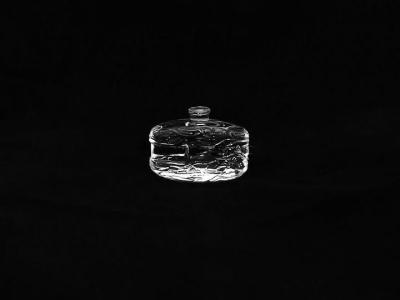China Customized 100ml Appliqué Clear Perfume Glass Bottles and Jars for sale