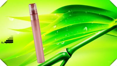 China Green 8ml Perfume Atomizer Bottle PP Atomizer Spray Bottle For Gift for sale