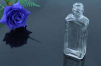 China 100ml Man Square Perfume Glass Bottle / Smaal Glass Vial With Atomizer, Clear Cap for sale