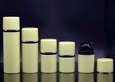 China 100ml Airless Empty Cosmetic Bottles / Containers For Lotions And Creams for sale