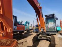 China Used Origin Japan 20 Ton Crawler Excavator Hitachi Zx200 Secondhand Hydraulic Track Digger with Cheap Price for sale