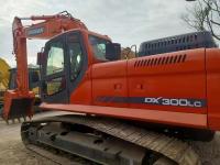 China Used Excavator Doosan Dx300LC Secondhand 30t Crawler Track Digger Korea Brand Medium Machine for sale