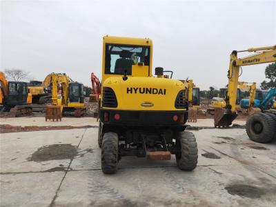 China Used Origin South Korea Mini Wheel Excavator Hyundai R60W-7 6 Ton Mobile Excavator on Promotion for sale