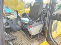 China Komatsu PC210-8 Excavator Japan Made Cheap Komatsu Machinery Track Digger PC200 PC210 PC220 PC230 PC240 PC270 PC300 High Quality on Promotion for sale