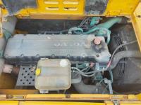 China Used Volvo Excavator Ec360 with Good Conditon, Secondhand Volvo Construction Track Diggers Ec140 Ec210 Ec240 Ec290 Ec360 Ec460 in Stock on Promotion for sale