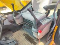 China Used Komatsu PC160 Excavator Made in Japan for Sale, Secondhand Komatsu 16 Ton Hydraulic Crawler Digger PC160 PC200 PC210 PC220 PC230 PC240 on Promotion for sale