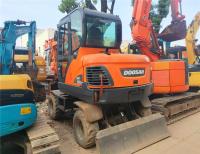 China Used 2017 Doosan Mini Wheel Excavator Doosan Dx60W, Secondhand Doosan 6 Ton hydraulic Mobile Digger Dx60W in Stock for sale