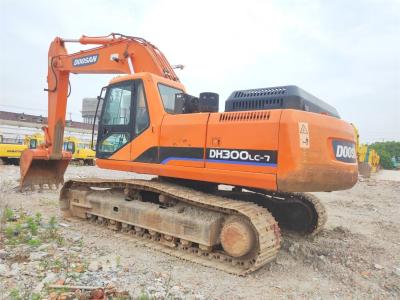 China Promotional Product Used Doosan 300 Excavator Dh300, Hyundai Crawler Digger R225 for sale
