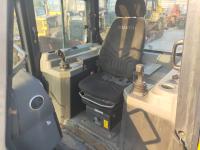 China Used Caterpillar D5K Bulldozer in Good Working Condition with Reasonable Price. Secondhand Cat D3c, D3g, D4c, D5g Bulldozer on Sale Plus One Year Warranty. for sale