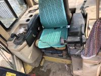 China Original Japan Cat D5m Bulldozer Caterpillar Crawler Tractor in Perfect Working Condition with Reasonable Price. Cat D3c, D4c, D5g, D5h Are on Sale. for sale