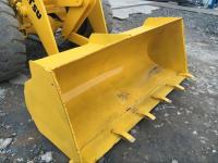 China Used 90% Brand New Wa100 Wheel Loader in Perfect Working Condition with Amazing Price. Secondhand Komatsu Wa300, Wa380, Wa450, Wheel Loader on Sale. for sale