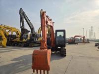 China Secondhand Original Hitachi Zx60 Tractor, Used 6 Ton Mini Clawer Excavator Zx60 Digger with Low Working for sale