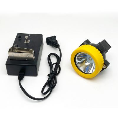 China Wireless Cordless Rechargeable Mining Headlamp For Miners Safety 5000 Lux 2.8Ah for sale