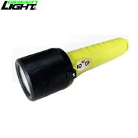 China 6.4Ah IP68 Explosion Proof LED Flashlight , 200 Meters Spark Proof Flashlight for sale