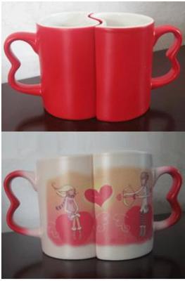 China Sublimation Full Color Changing Lover's Red Mug 11oz Heat Activated for sale
