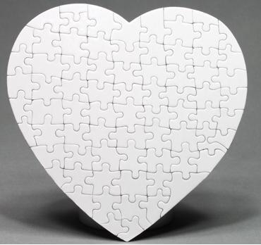 China Sublimation Heart Shape Spell Picture Blank 15cm Ceramic Photo Frame for DIY Gift for sale
