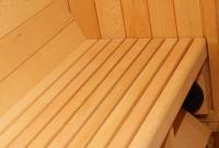 China Outdoor Solid Wood Barrel Sauna Heats Up Fast OEM Acceptable for sale