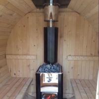 China Solid Wood Outdoor Wood Fired Stove Barrel Sauna Room With Panoramic Window for sale