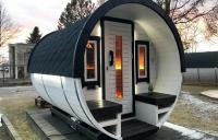 China Easy To Install Red Cedar Barrel Sauna Outdoor For 8 Person for sale