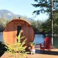 China Solid Wood Garden Panoramic View Barrel Outdoor Sauna With Wood Burning Stove for sale
