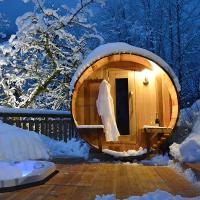 China Dry Steam Wood Sauna Room Health Wooden Bath Barrel Steam Saunas for sale