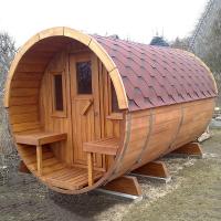 China Outdoor Cedar Sauna Barrel Wood Burning Stove Dry Steam Sauna For 6 Person for sale