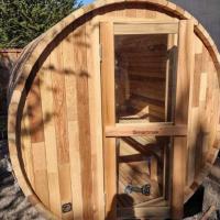 China Wood Dry Steam Traditional Cedar Barrel Sauna Room Outdoor Wooden Burning Barrel for sale