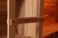 China Tempered Glass Wood Sauna Barrel Easy Installation 15-90.C Temperature Range for sale
