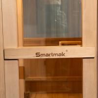 China Cedar Outdoor Dry Sauna For 5-6 Persons With Full Glass Door / Bluetooth Music System for sale