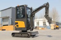 China RUBBER TRACK EXCAVATOR HX8015 for sale
