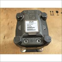 China Danfoss OMT400 151B3004 Low-Speed High-Torque Hydraulic Motor 410.9 cm³/rev 305 rpm for sale
