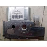 China Aventics R414002411 Electro-Pneumatic Pressure Regulator 24V DC 0.5-12 bar Cast Iron for sale