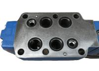 China Rexroth Proportional Valve 4WRKE25W8-350L-3X 24V DC 350 Bar Pilot Operated for sale