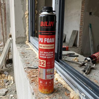 China Fireproof Polyurethane Foam Spray B2 Flame Retardant Expanding Foam 55L Yield for sale