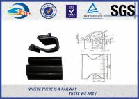 China UIC54 rail Concrete Sleeper Elastic Rail Clips With color painting for sale