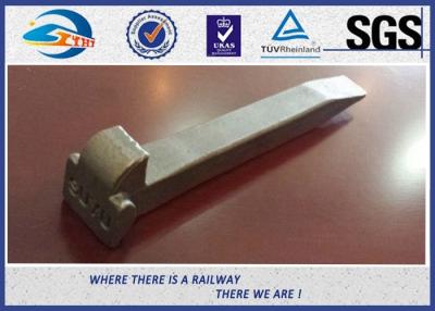 China Galvanize Railway Dog Spike Sleeper Spikes Doule ear Q235 / 35# 5.6 Grade for sale