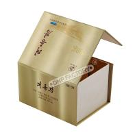 China Luxury Paper Rigid Cardboard Magnetic Gift Gold Box With UV Logo for sale