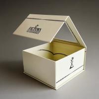 China Custom Clothing Packaging Box Flip Top Garment Magnetic Closure Rigid Box With Window for sale