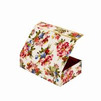 China Custom Luxury Flower Gift Box Magnetic Closure Rigid Packaging With Gold Logo for sale